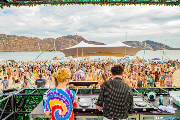 Lake Perris music fest featuring beach parties, eclectic artists starts ...