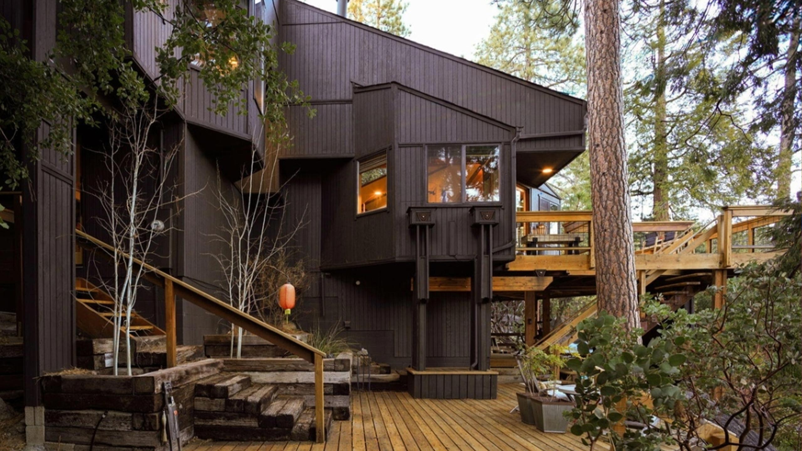 Idyllwild Mountain Home Offered At $1.25M: An Artist