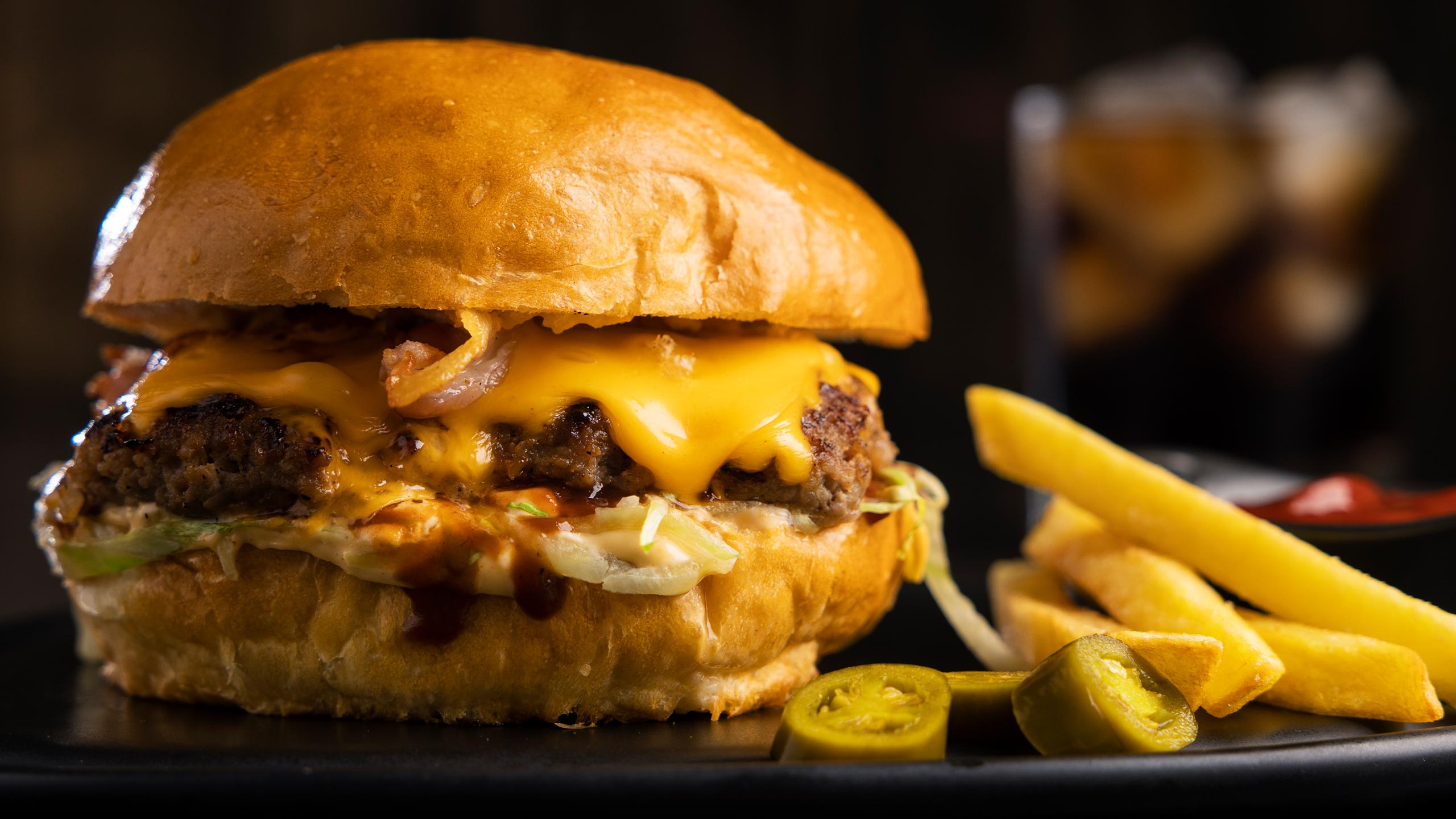 Beloved Burger Chain To Open In Lake Elsinore This Summer - The Hemet ...