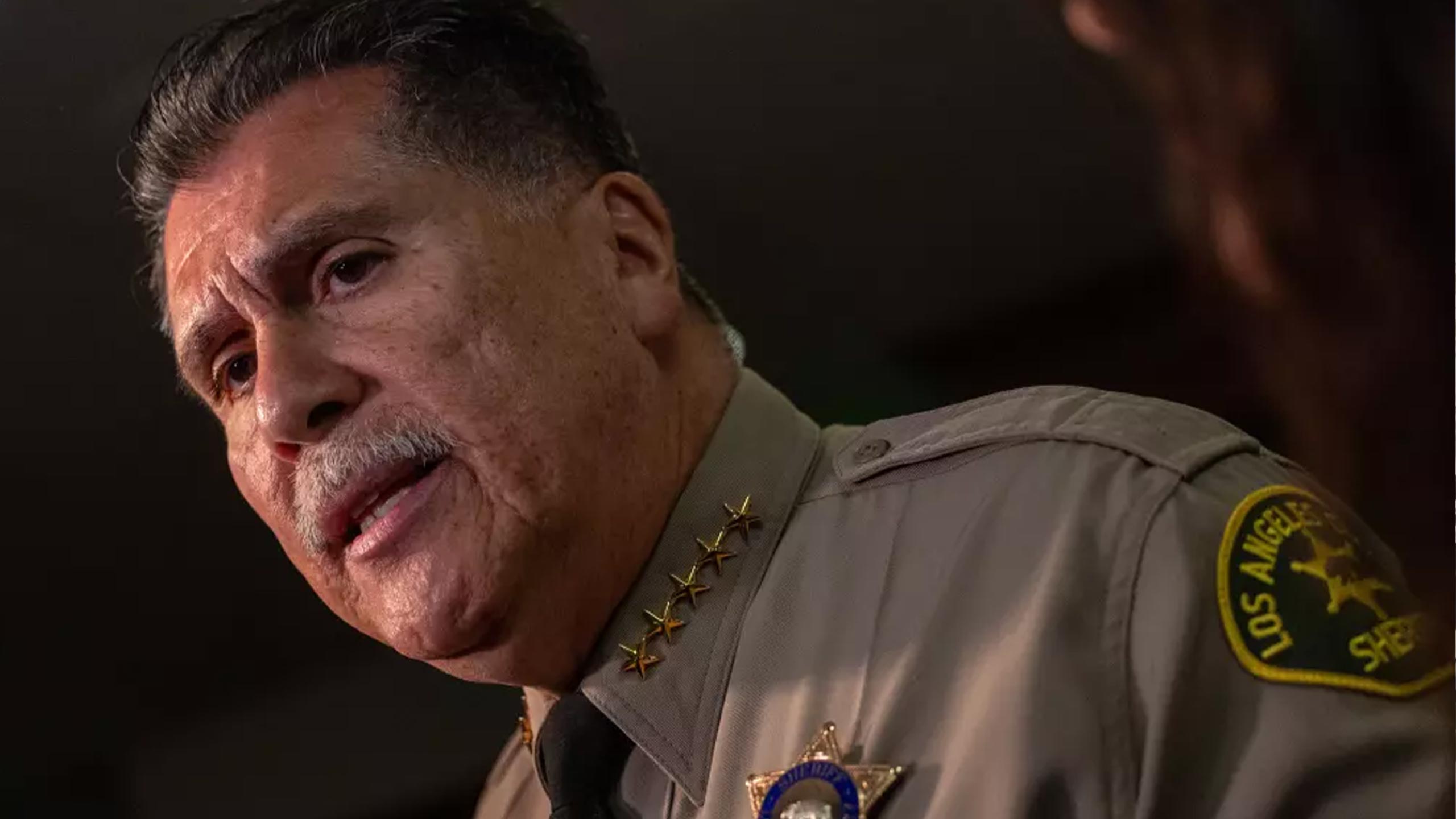 no choice but to honor ICE warrants for jail inmates